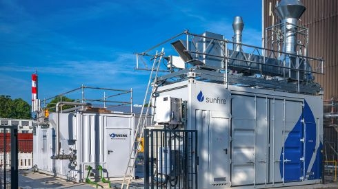 250-Kilowatt Electrolyzer Produces First Hydrogen in Lingen | Sunfire