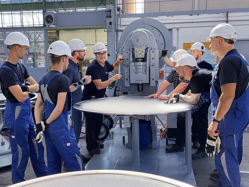 About Sunfire Leading Provider of Hydrogen Technology